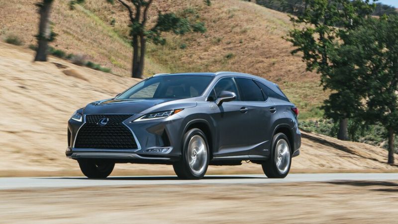 StriveME - لكزس rx 2021 اهم المعلومات والاسعار بالامارات